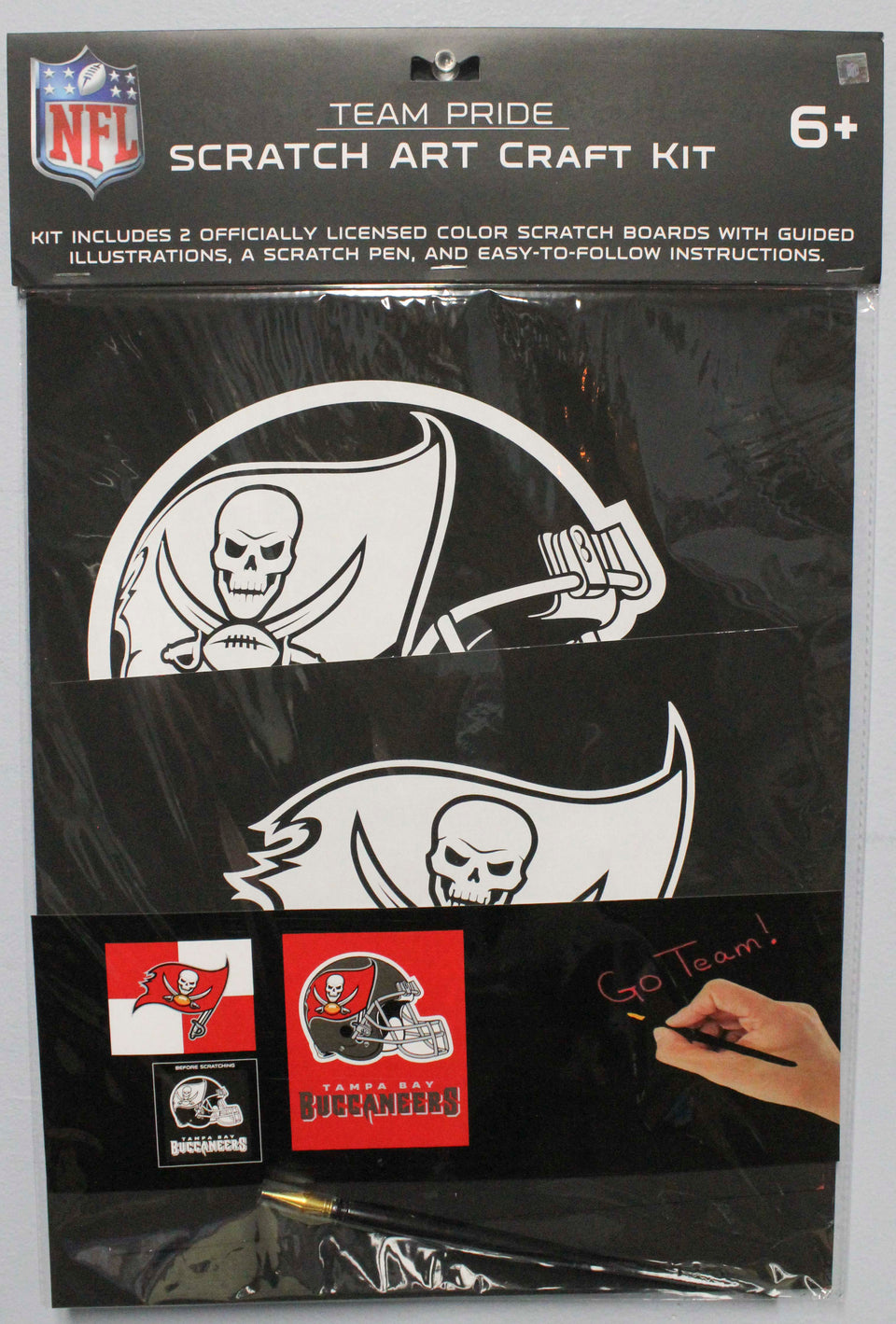 NFL TAMPA BAY BUCCANEERS SCRATCH ART CRAFT KIT – The Bazaar Inc
